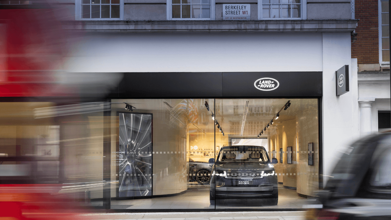 JLR Empowers Workforce: Over 20,000 Trained in EV Technology | EV.com