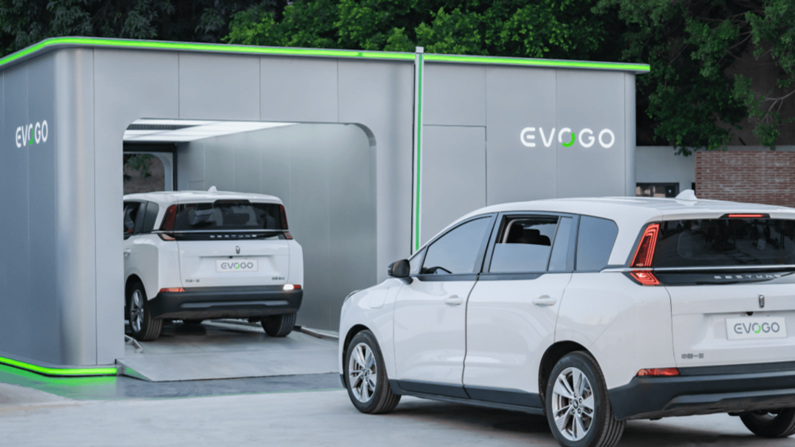 CATL Targets 10,000 Battery-Swapping Stations Across China | EV.com