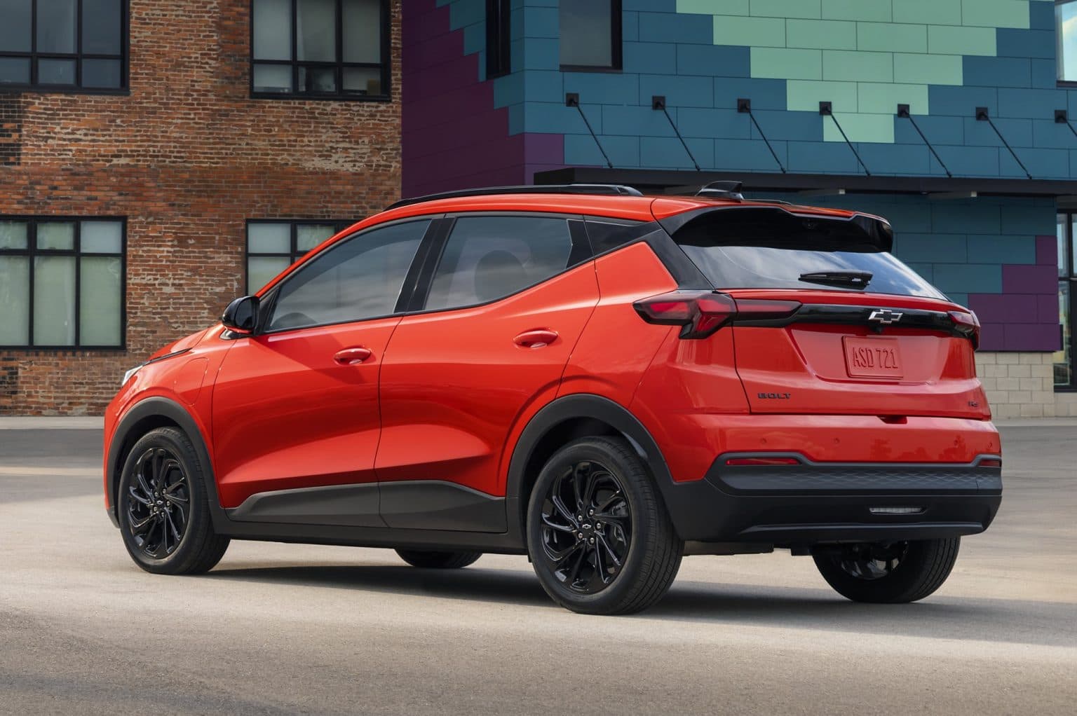 GM is Ending Chevy Bolt Production in 2027 | EV.com