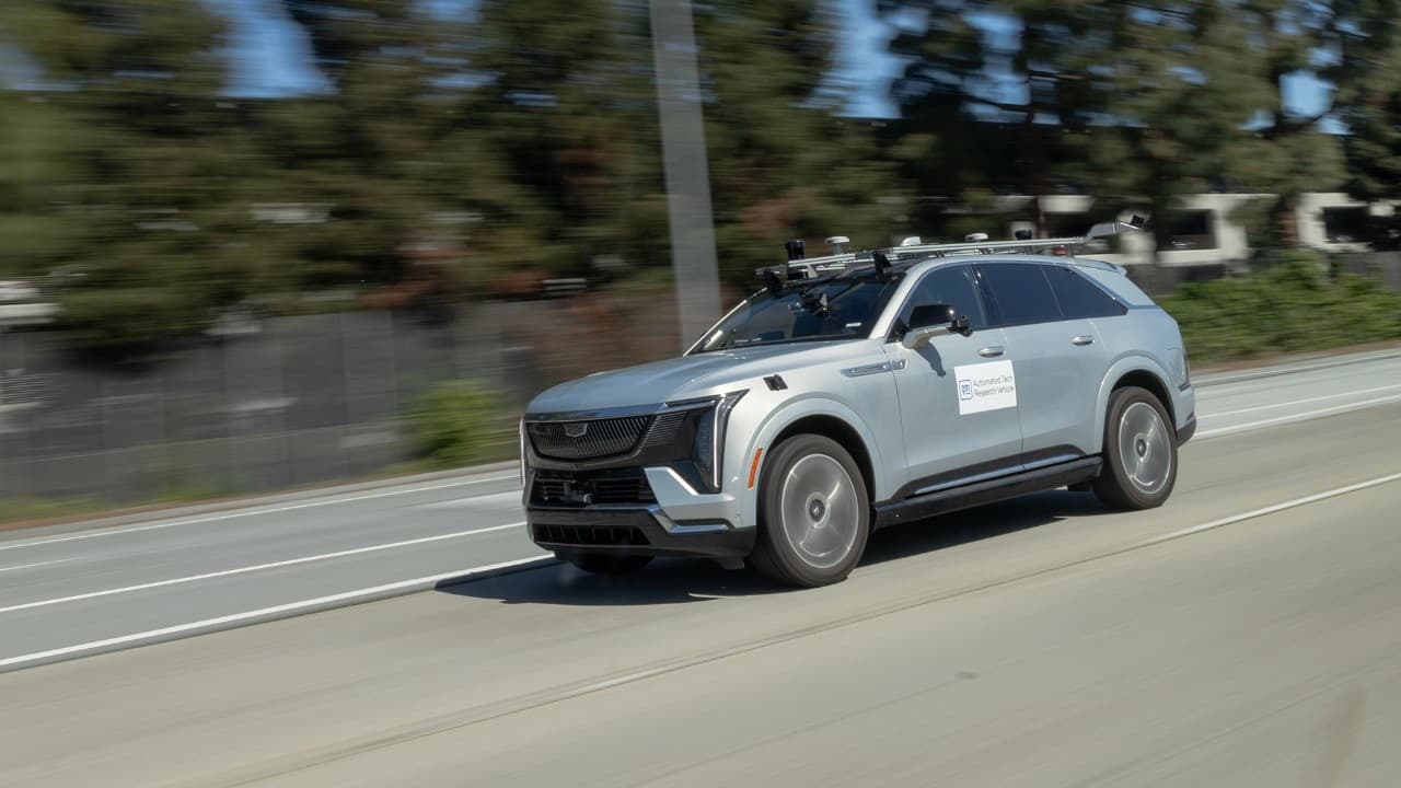 Autonomous Vehicle Awareness Rises as Consumer Trust Remains Stuck, JD ...